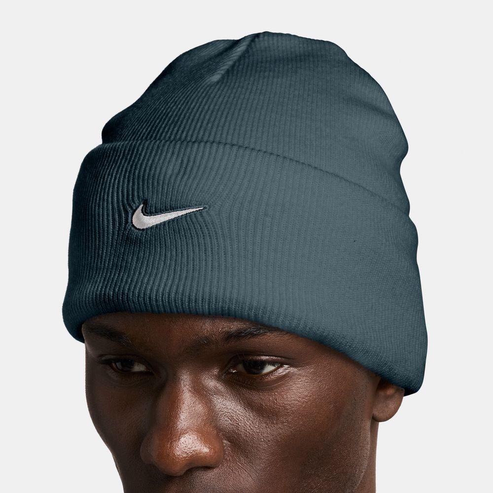 Soccer Plus | NIKE Nike Peak Tall Cuff Swoosh Beanie