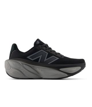 Soccer Plus | NEW BALANCE Women's New Balance More v5 (Wide)